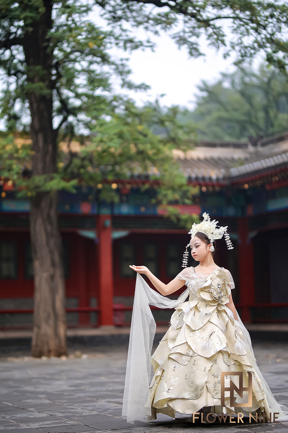 FLOWER NINE“楚辞·汉光”长城大秀｜袁诗雯 与光轻舞 细语诗意-CSDN博客