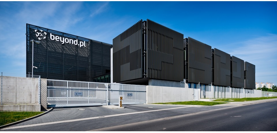 【Azure】微软 Azure 基础解析（四）Azure核心体系结构组件之数据中心、区域与区域对、可用区和地理区域_微软云可用区 ...