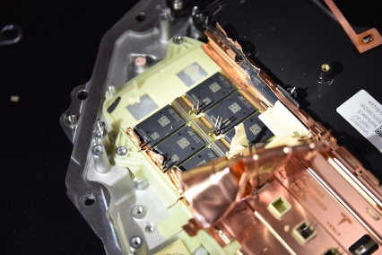 深度解析特斯拉Model 3 逆变器的构造-CSDN博客