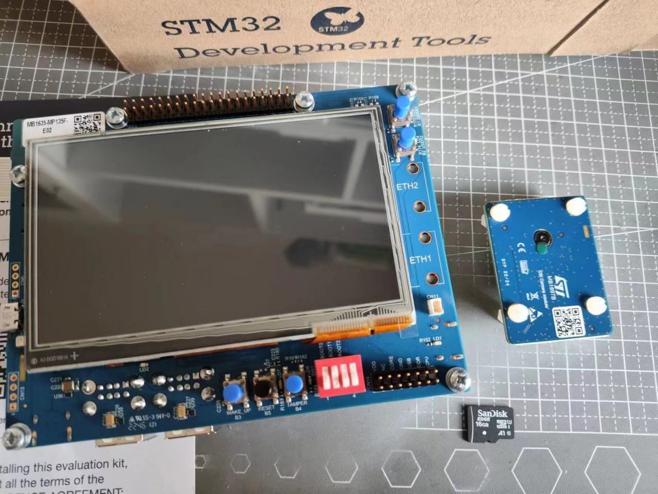 STM32MP1]【STM32MP135F-DK测评】开箱体验_stm32mp135f-dk 裸机开发-CSDN博客