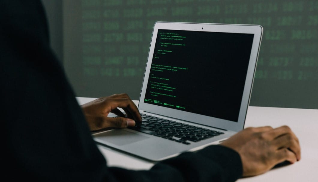 Linux 需要杀毒软件吗？Linux 系统能保证 100%安全吗？_linux系统安全吗-CSDN博客