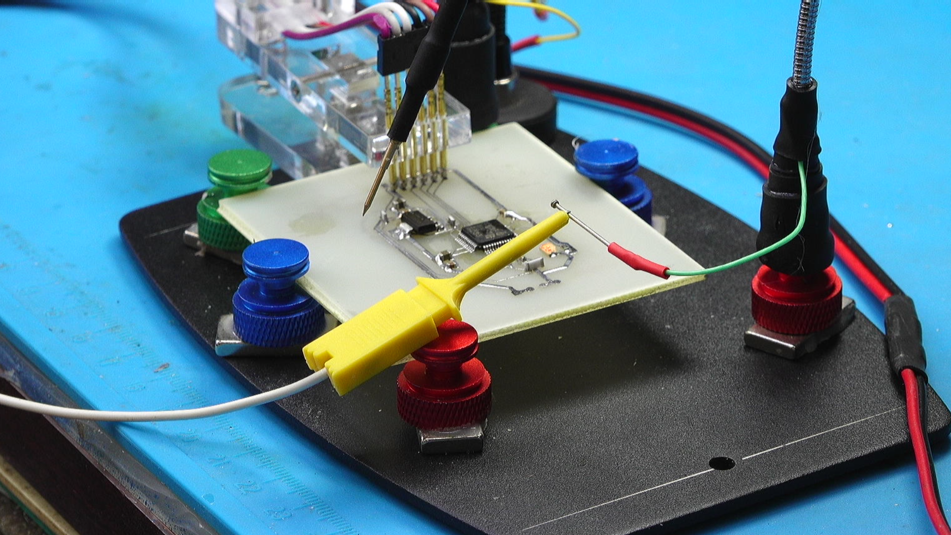 集成调试与电源接口 ： STM32单片机中的RST信号_stm32 rst-CSDN博客