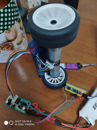 如何使用RZ7886，实现电机正反转及调速驱动控制（二）_rz7886驱动电路图-CSDN博客