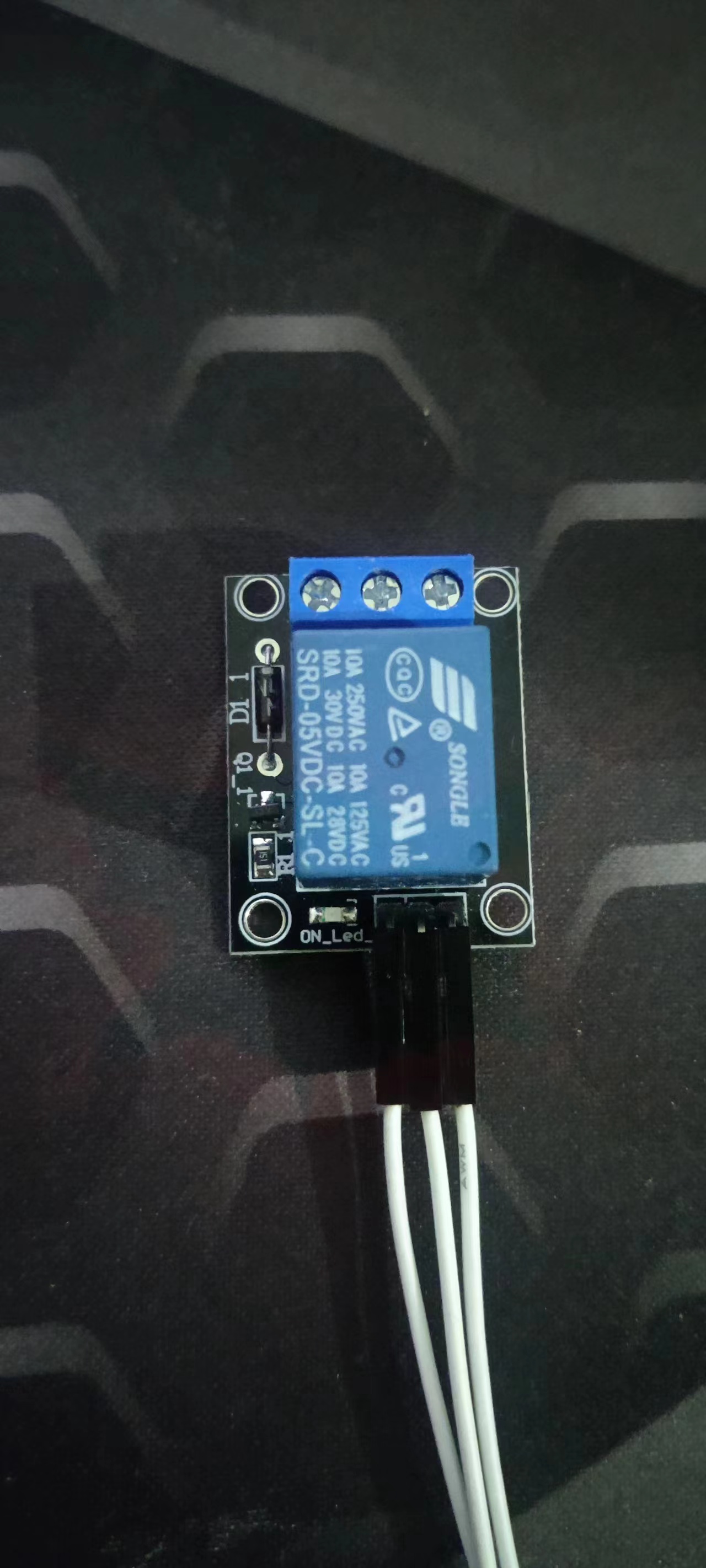 NanoFramework操作ESP32（一）_基础元器件篇（十七）_ KY-019继电器（1路5V继电器）...-CSDN博客