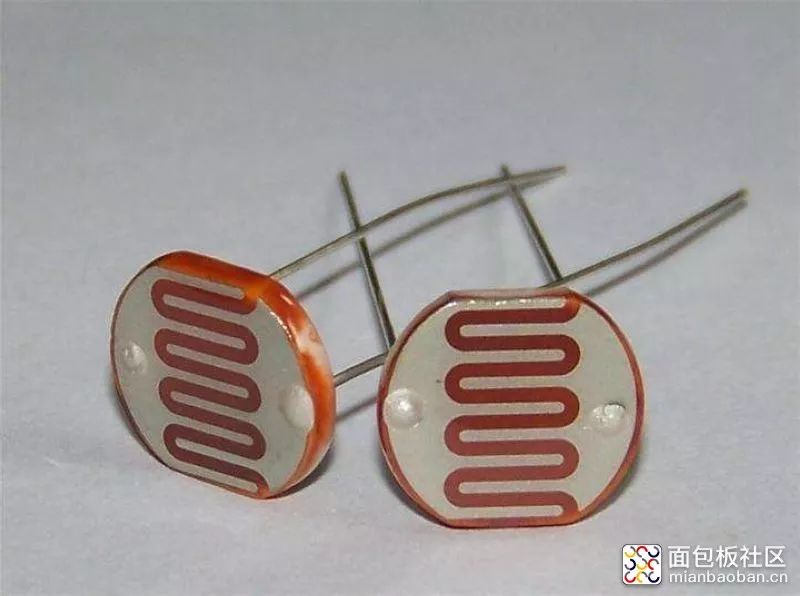 读取多个光电二极管arduinoarduino动手做（30）——光敏二极管模块 Csdn博客