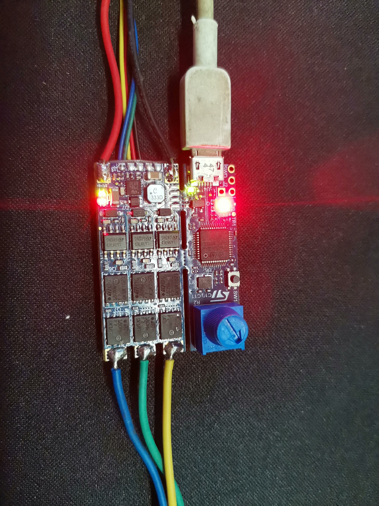 「stm32g431 foc线性磁链观测器——非vesc、非st电机库——实现直接零速闭环启动、电角度快速收敛、直接正反转控制、电位器转速控制」，stm32g431 foc线性磁链观测器驱动 ...