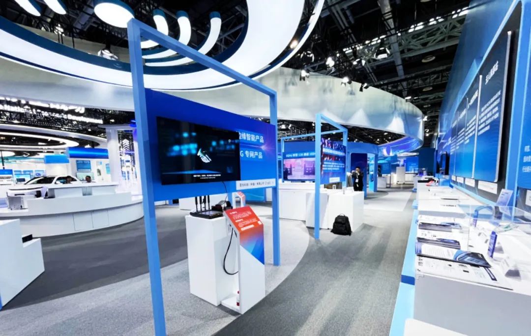 亚信科技携AntDB数据库等产品亮相中关村论坛-CSDN博客