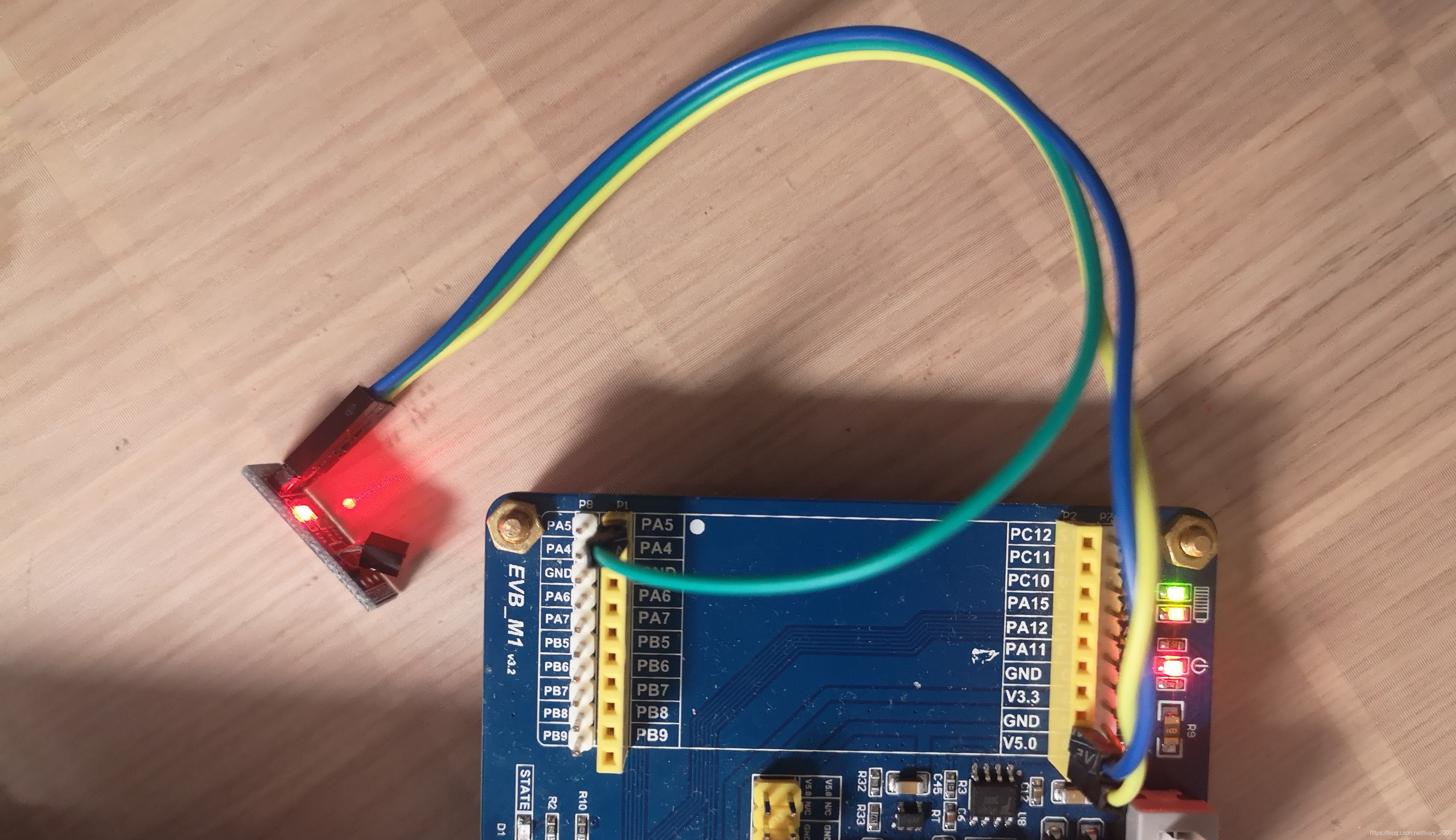 STM32 DS18B20温度传感器实验（HAL库）_stm32读ds18b20温度值控制灯的亮灭主函数部分-CSDN博客