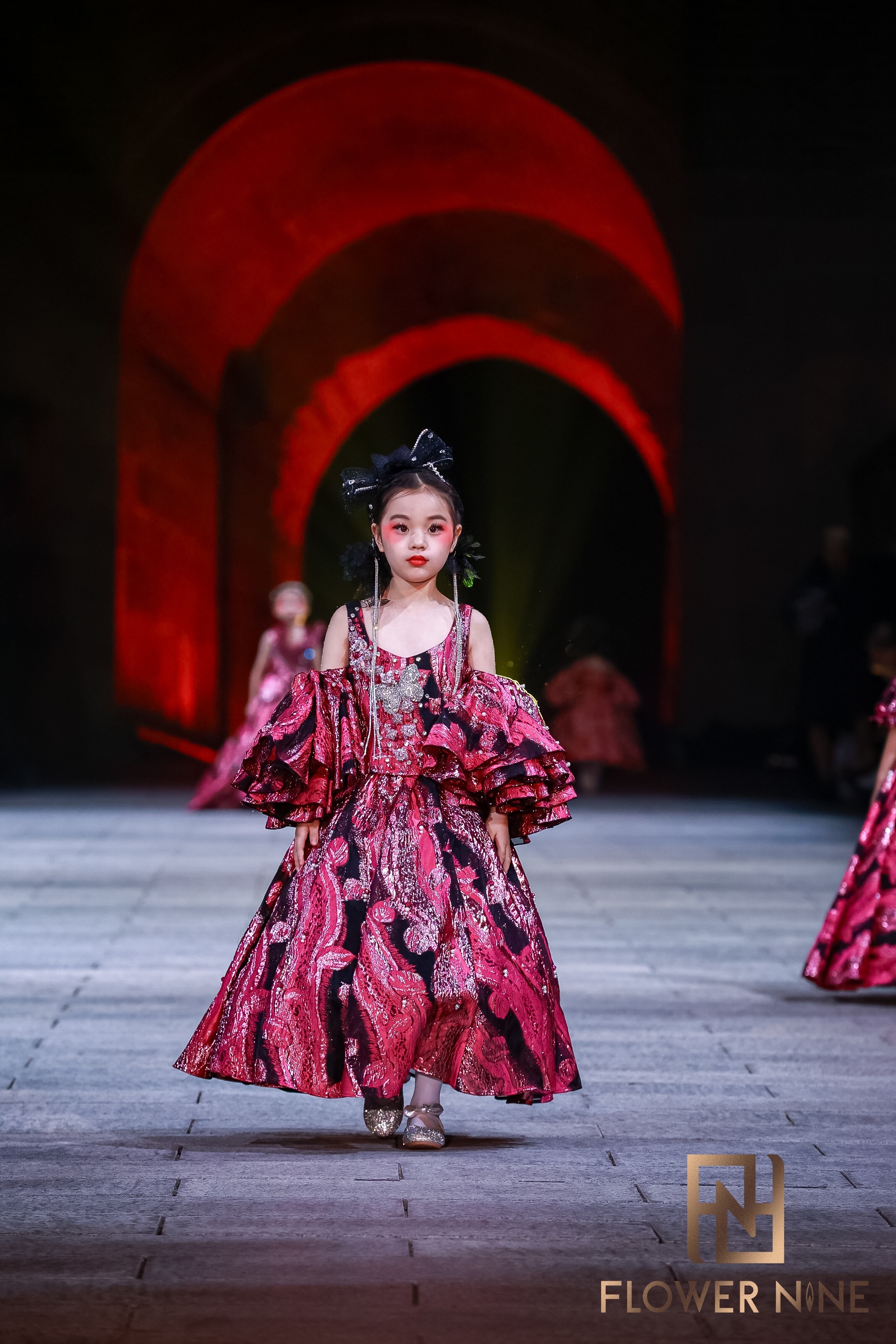 FLOWER NINE “楚辞·汉光”长城大秀｜仰观苍穹 千年一瞬-CSDN博客