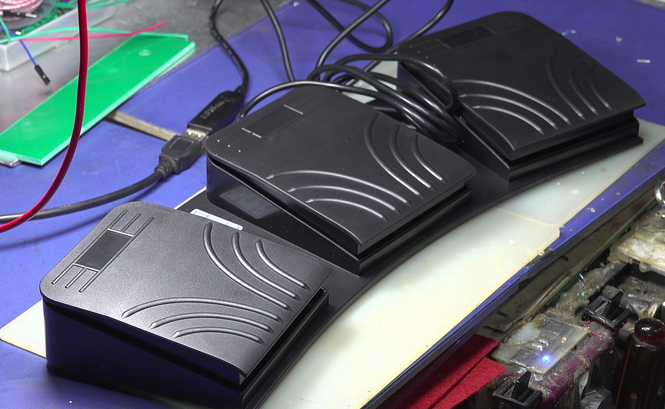 FootSwitch脚踏开关:三位USB静音脚踏板脚踏开关脚踏键盘鼠标-CSDN博客