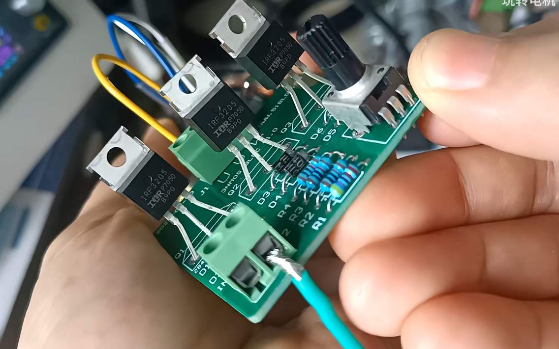 超简单的三管无感无刷三相电机驱动板_无刷电机驱动电路图-CSDN博客