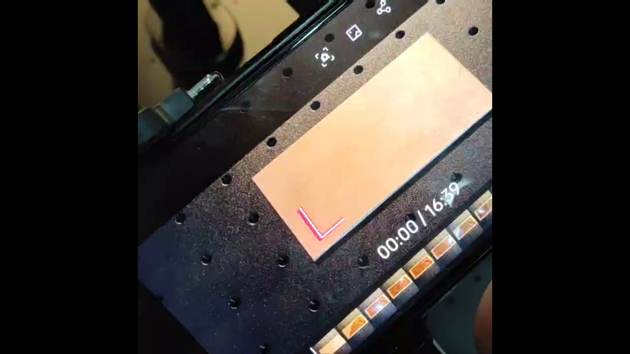 60W的激光器直接雕刻出PCB线路板_用激光雕刻pcb板-CSDN博客