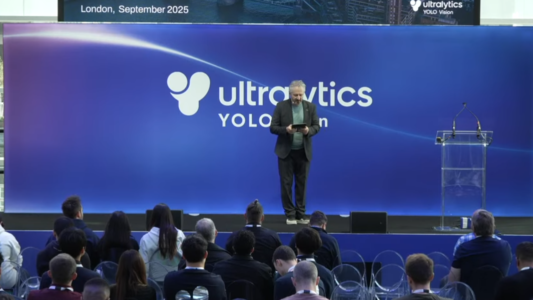 Ultralytics YOLO26 正式官宣，10月底开源！更快、更强、更轻量的视觉AI模型！_yolo26代码开源了吗-CSDN博客