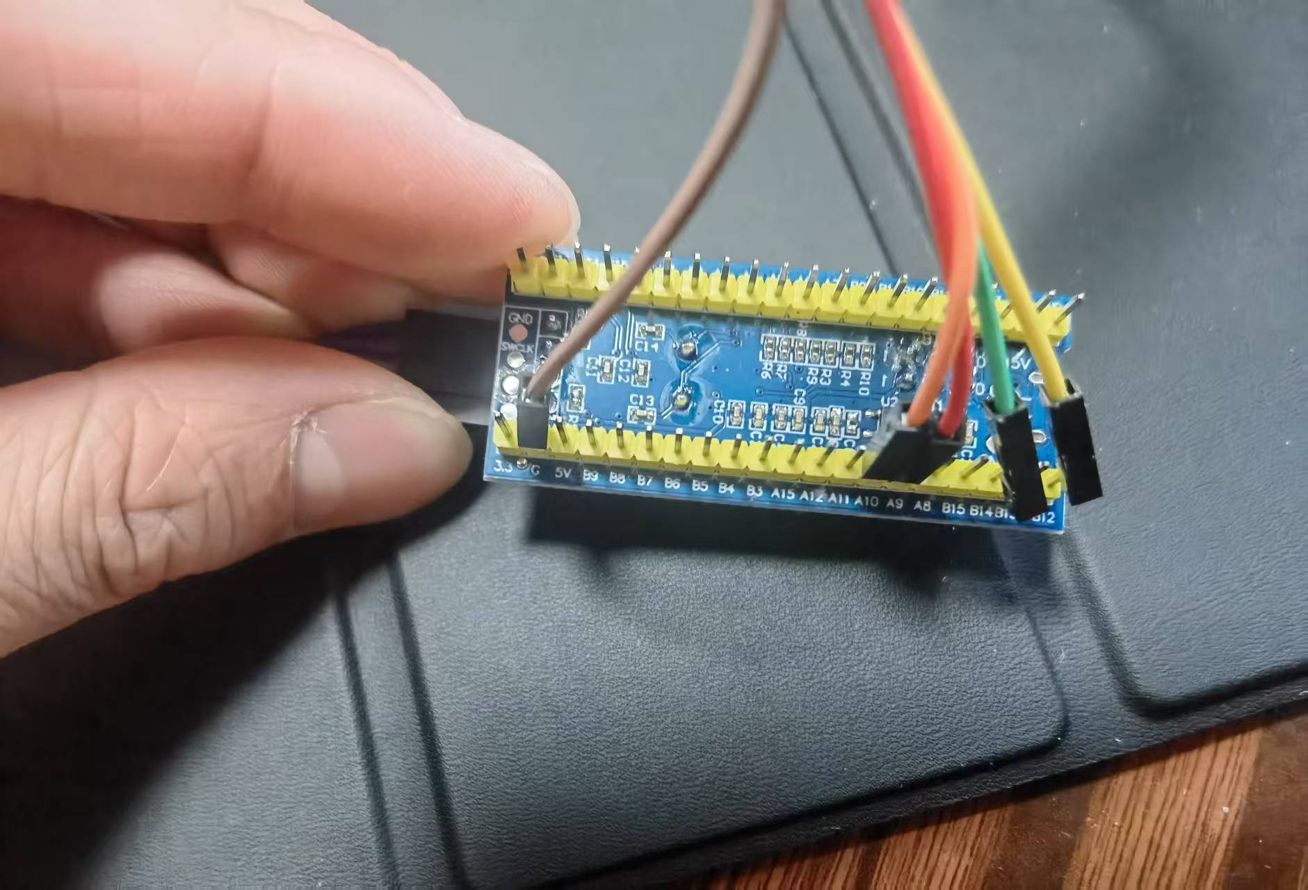 4.（串口）使用CubeMX和Keil、USB-TTL模块（CH340）控制STM32C8T6的LED亮灭_mip6050和ch340演示视频-CSDN博客