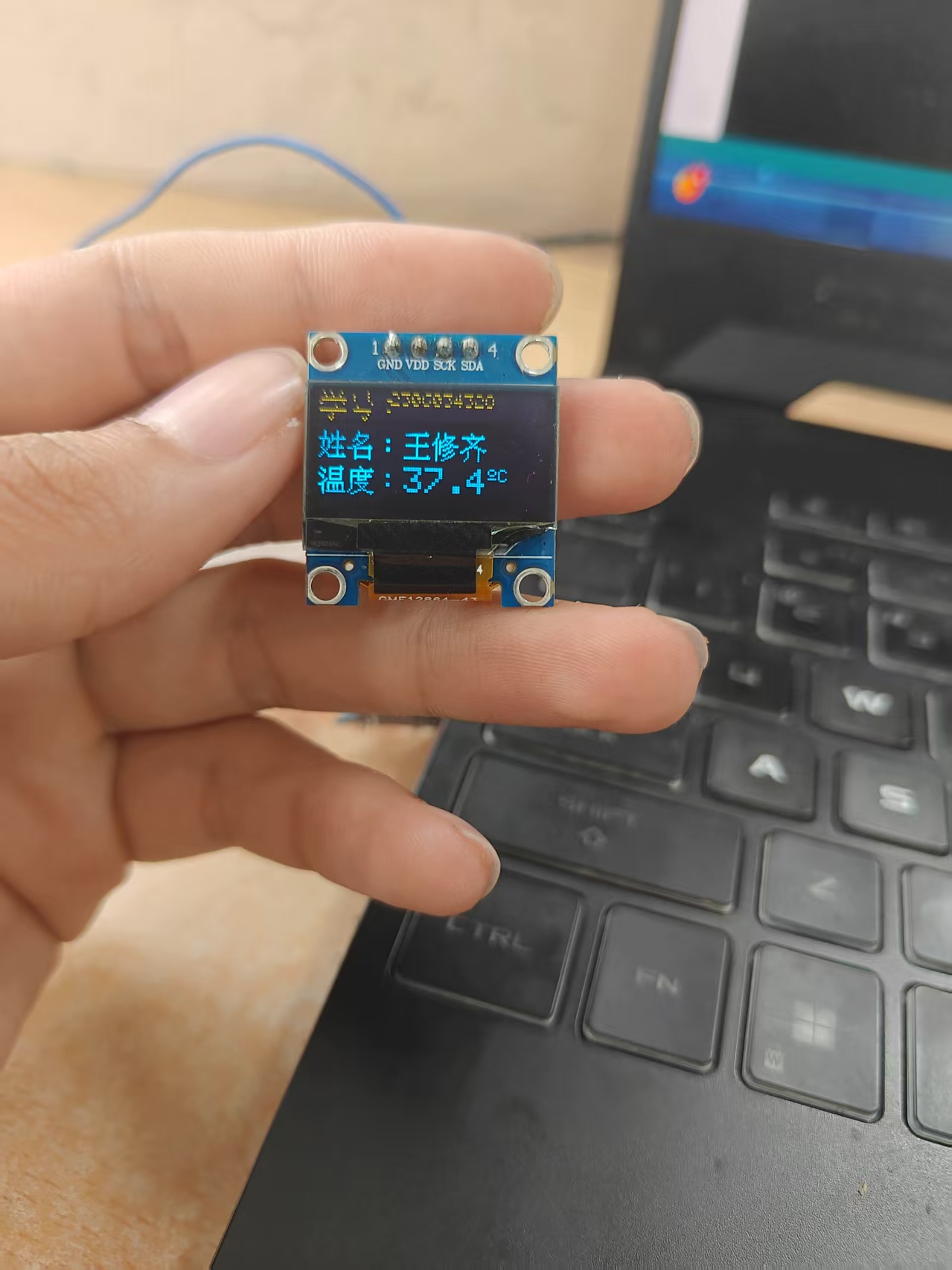 使用Ardino Nano开发板，0.96寸OLED和DS18B20搭建实时温度监测系统-CSDN博客