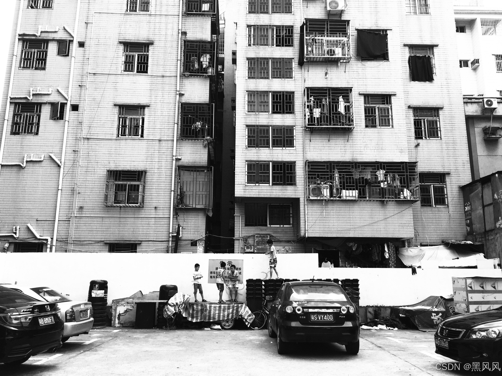 解决前端开发中的 “Invalid Host header” 错误-CSDN博客