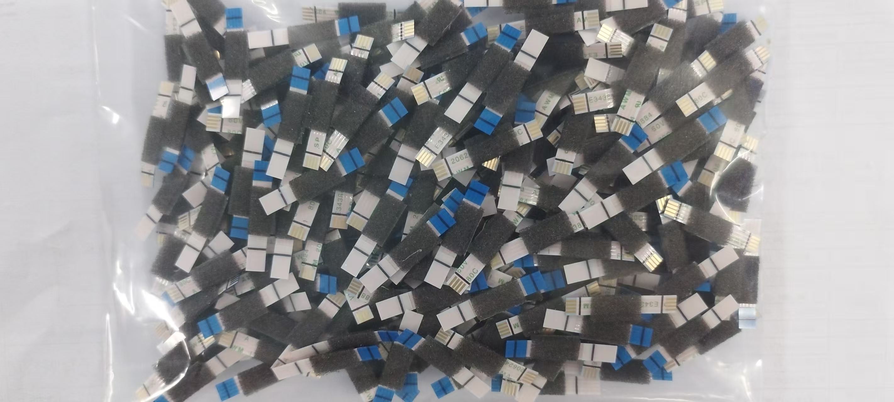 FFC 排线在耳机中的核心应用场景与技术优势_ffc弯折次数-CSDN博客