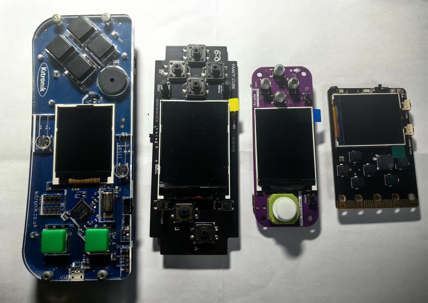 【花雕动手做】Scratch Arcade 创客版 ESP32S3 游戏机开发板之气球打鸟-CSDN博客