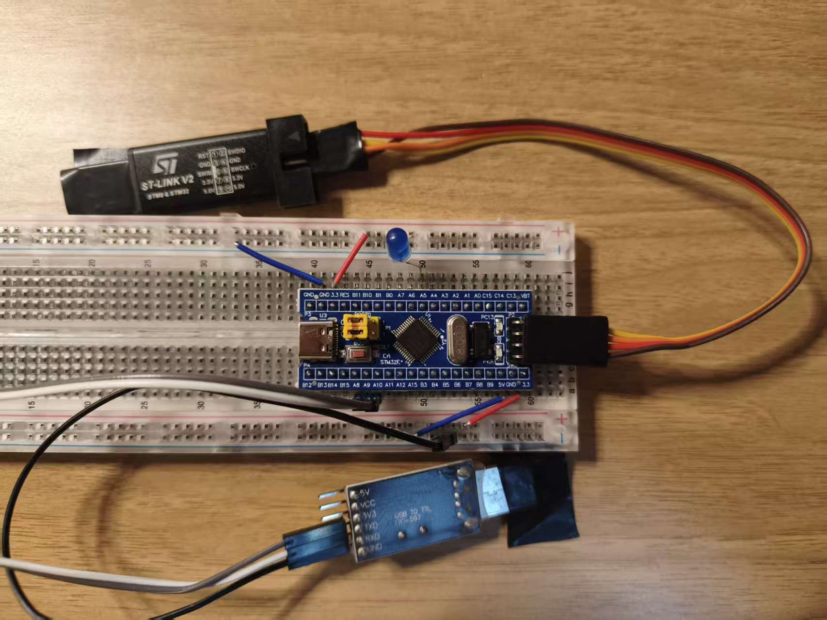 《拒绝单调！教你用 Python 写一个酷炫上位机控制 STM32 (hal库)》_stm32支持python吗-CSDN博客
