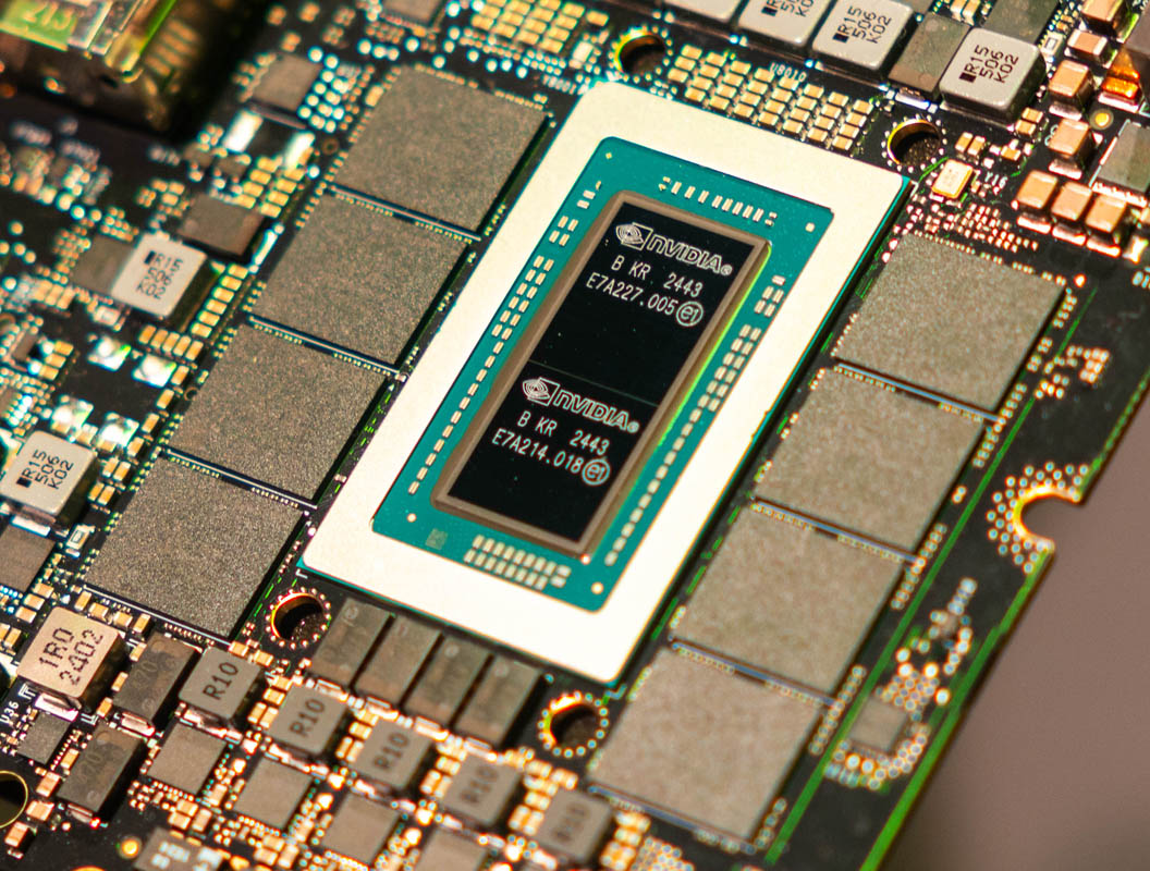 NVIDIA DGX Spark 是一款专为横向扩展集群而设计的微型 128GB AI 迷你超级电脑_nvidia dgx 进风-CSDN博客