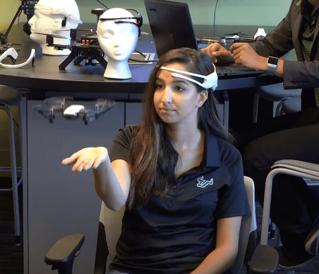 基于EMOTIV设备的脑机接口(BCI)开发实战指南_emotiv bci-CSDN博客