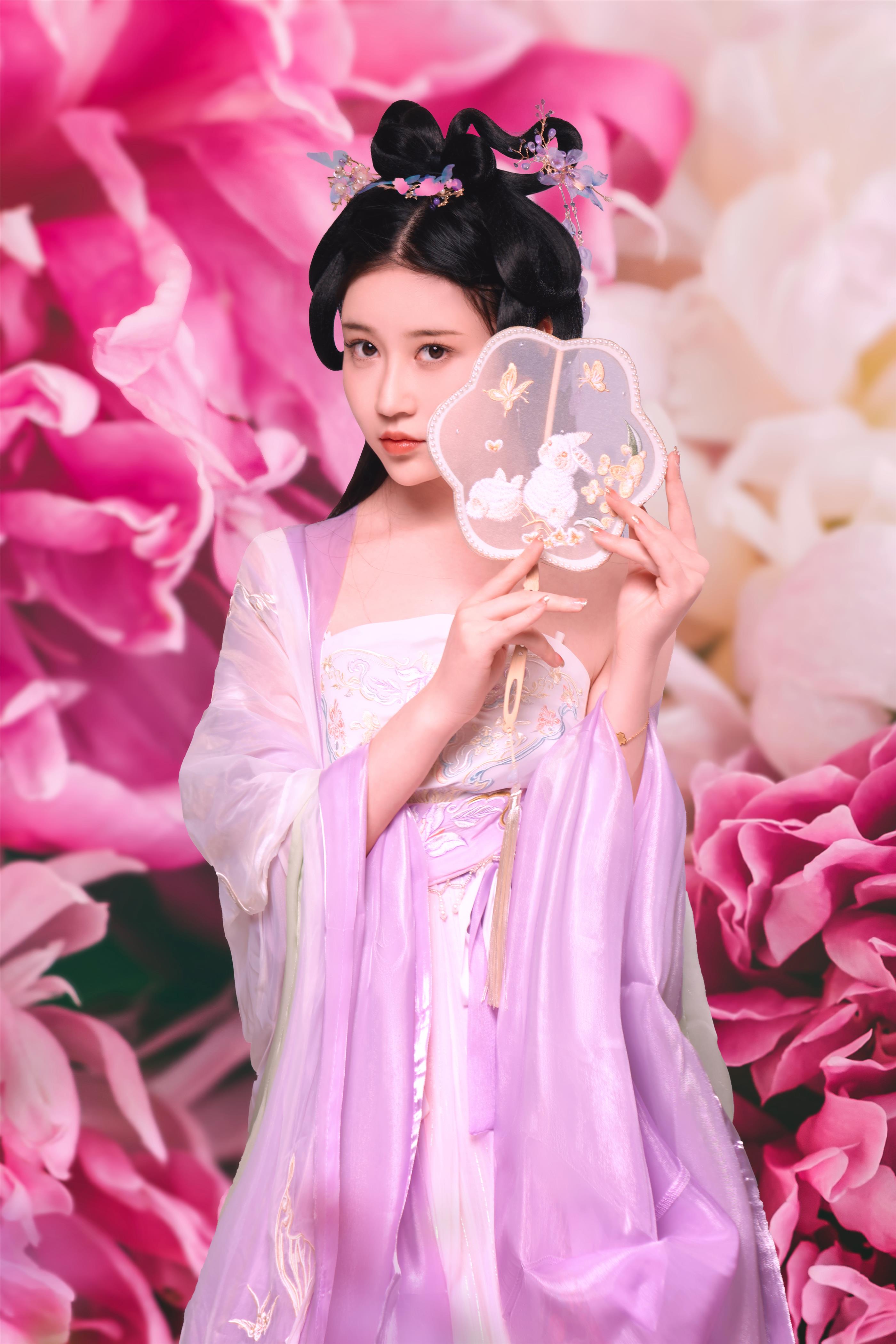 年年Nnian – 全套124期写真合集&随包视频【37.5G】-CSDN博客