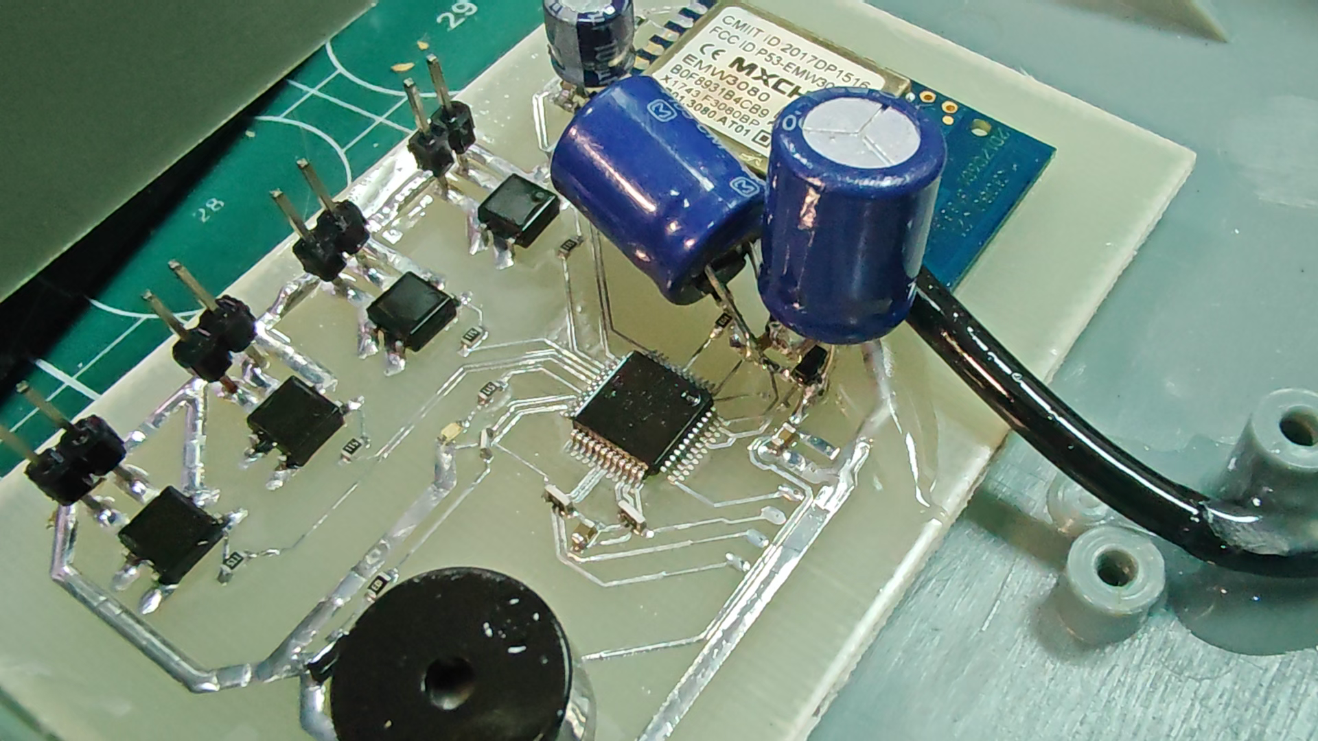 基于EMW3080的WiFi遥控触摸电路板-CSDN博客