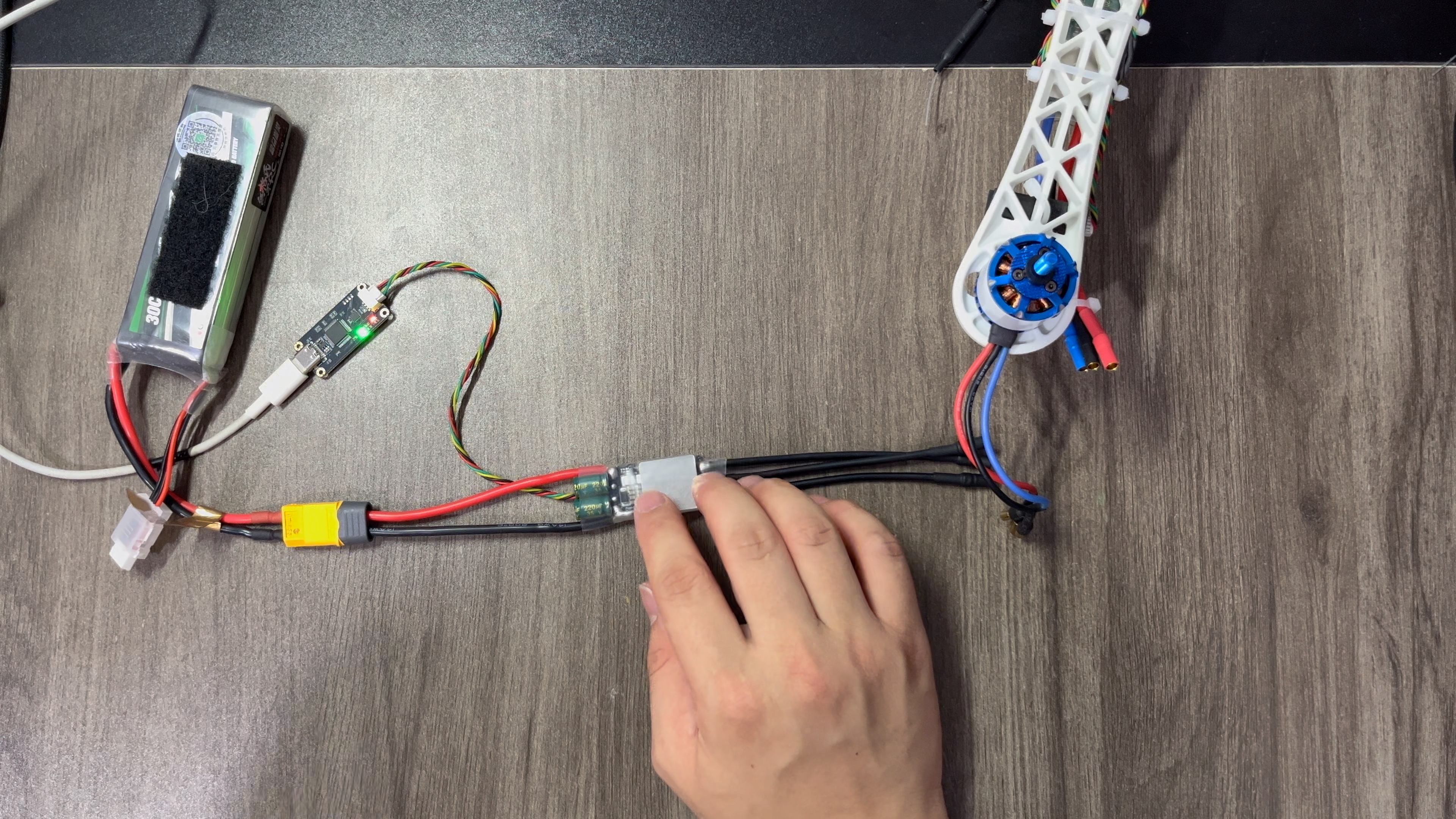 DroneCAN AM32 ESC电调 基础使用教程 支持电压电流rpm温度遥测 支持3D模式_am32 dronecan-CSDN博客