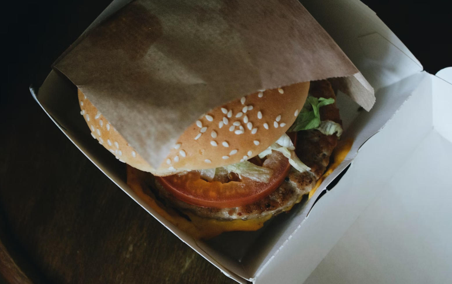 3年涨价4次，麦当劳的“穷鬼套餐”为啥中产也喊“吃不起”？-CSDN博客