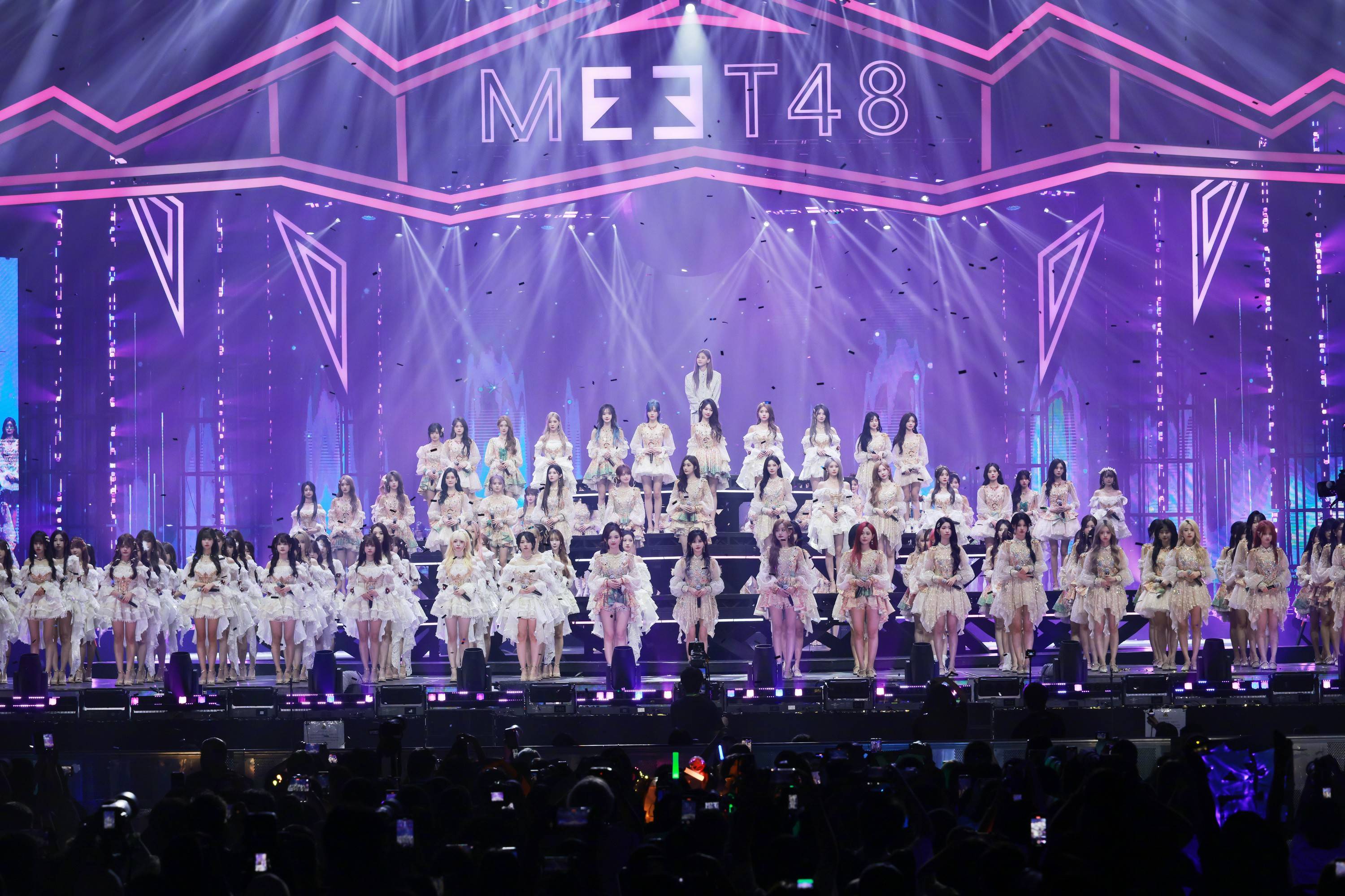 2025 SNH48 GROUP第十二届年度青春盛典首登香港 共见SNH48杨冰怡登顶加冕 -CSDN博客