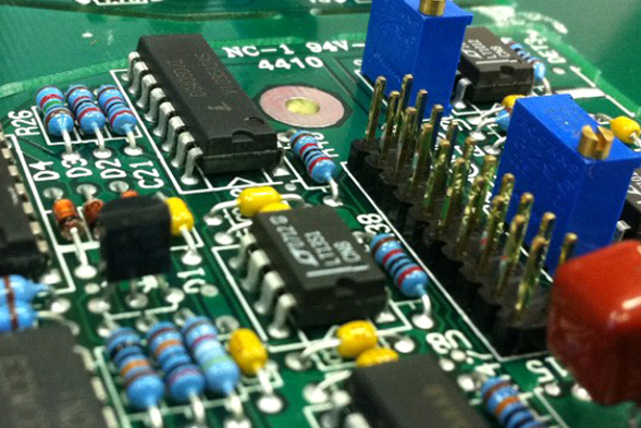 太阳能PCB组装终极指南：SMT通孔技术_pcb 太陽能組件-CSDN博客