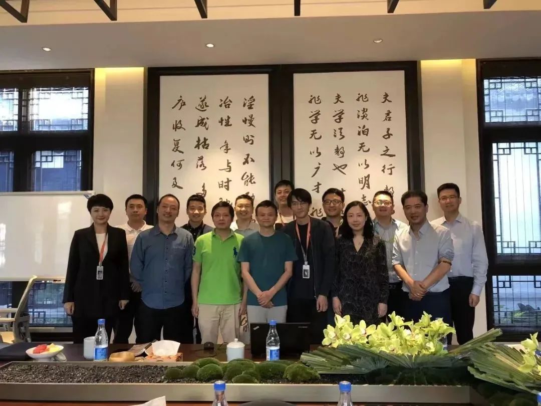 二本毕业，一个月挣10W的程序员是什么样子的？-CSDN博客