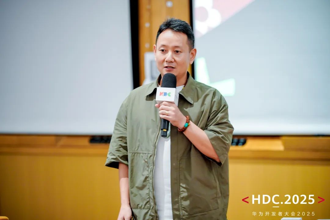 华为终端BG CEO何刚介绍小游戏WebGE渲染技术，涉及曙光重临等3D精品游戏代表-CSDN博客