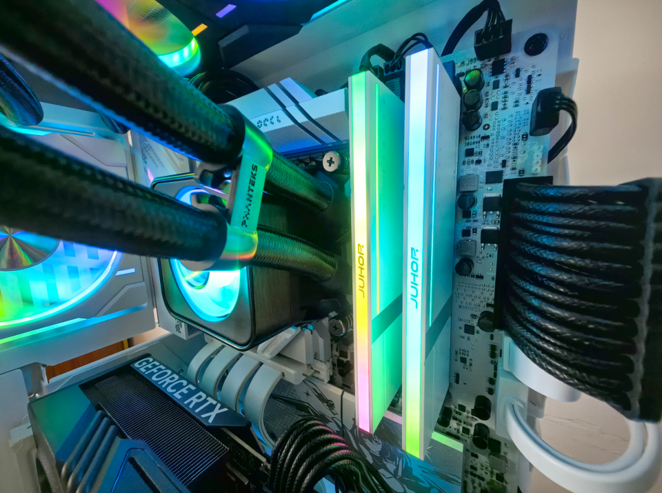 # 高性价比DDR5 海力士A-die内存，玖合·异刃 6800 C34灯条装机实测_6800c34mdie-CSDN博客