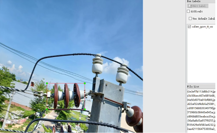 如何训练使用Yolov11模型 电网绝缘子损坏识别检测数据集 yolo数据集 1600张 绝缘子数据集检测 目标检测深度学习 绝缘子缺陷损害数据集yolo格式_cplid数据集下载-CSDN博客