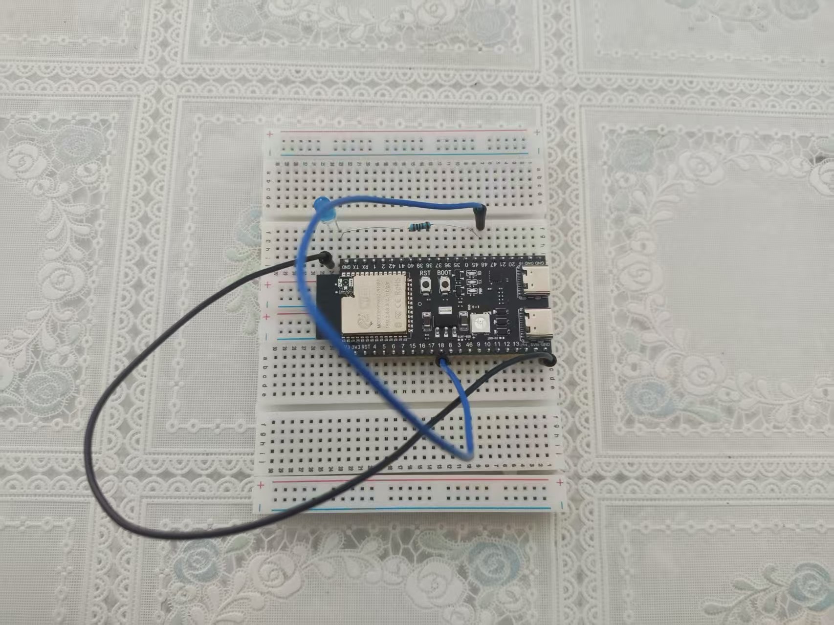 ESP32教程：通过WIFI控制LED灯的开关-CSDN博客