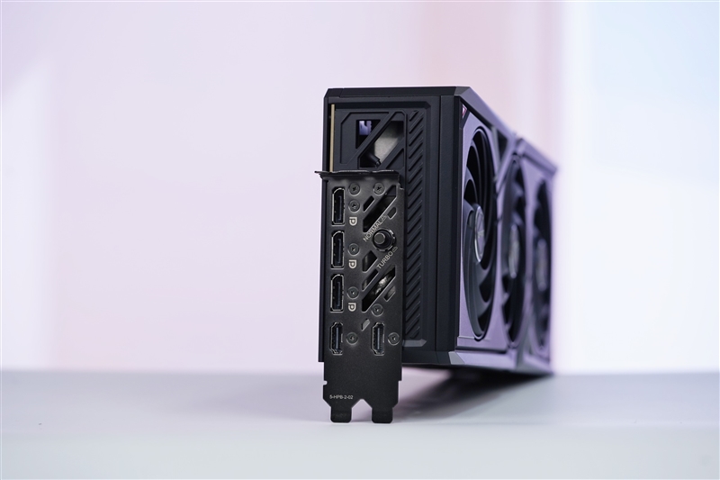 性价比甚至更强！七彩虹iGame RTX 5090 D v2 Vulcan OC 24GB首发评测：领先5080 50%-CSDN博客