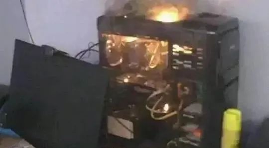 大厂0.35L迷你主机，仅充电宝大小，八代U办公无压力，双m2固态接口，支持黑苹果小主机！-CSDN博客