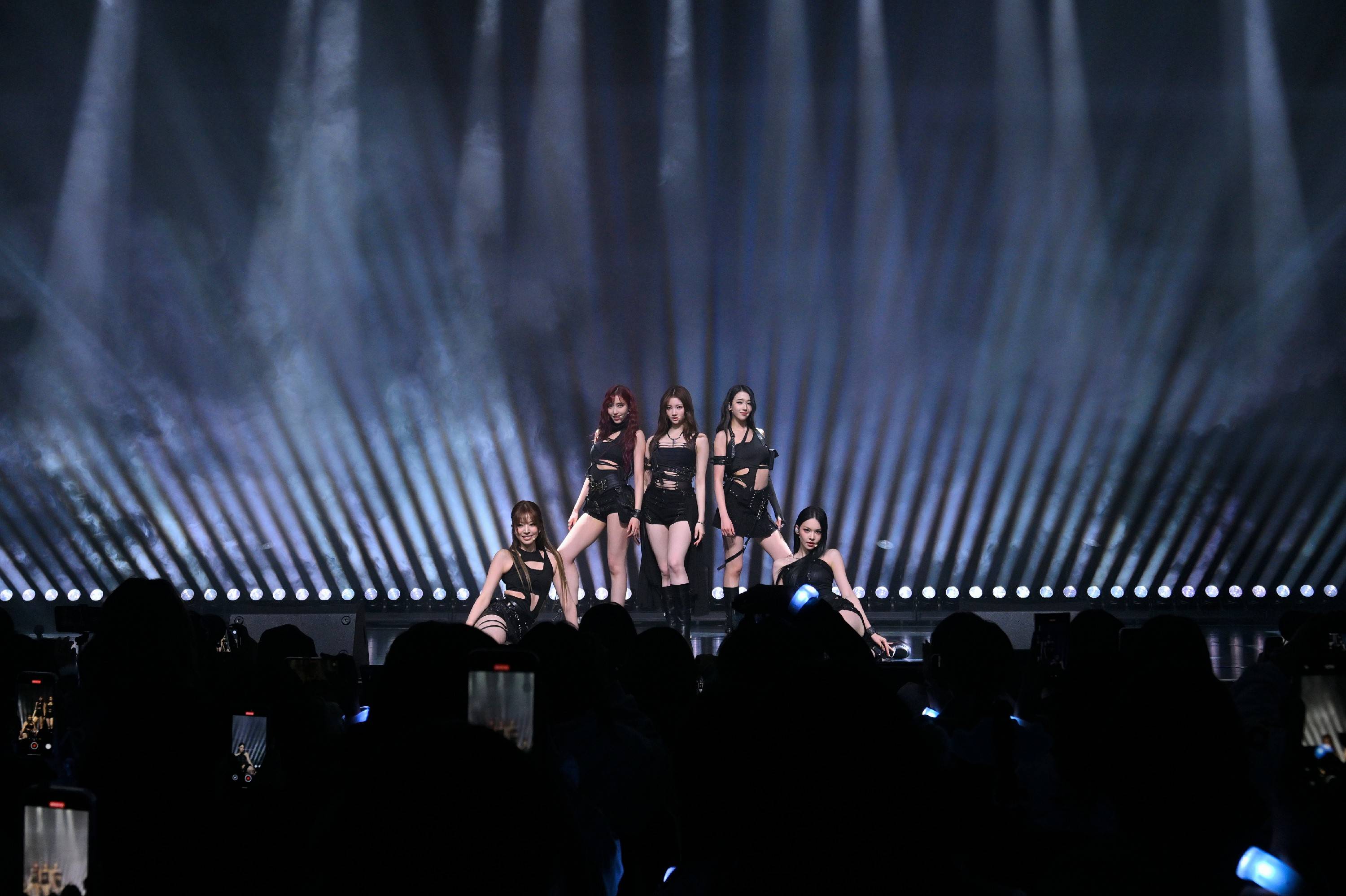 A2O MAY上海首场粉丝见面会圆满落幕 成员感动落泪致谢 -CSDN博客